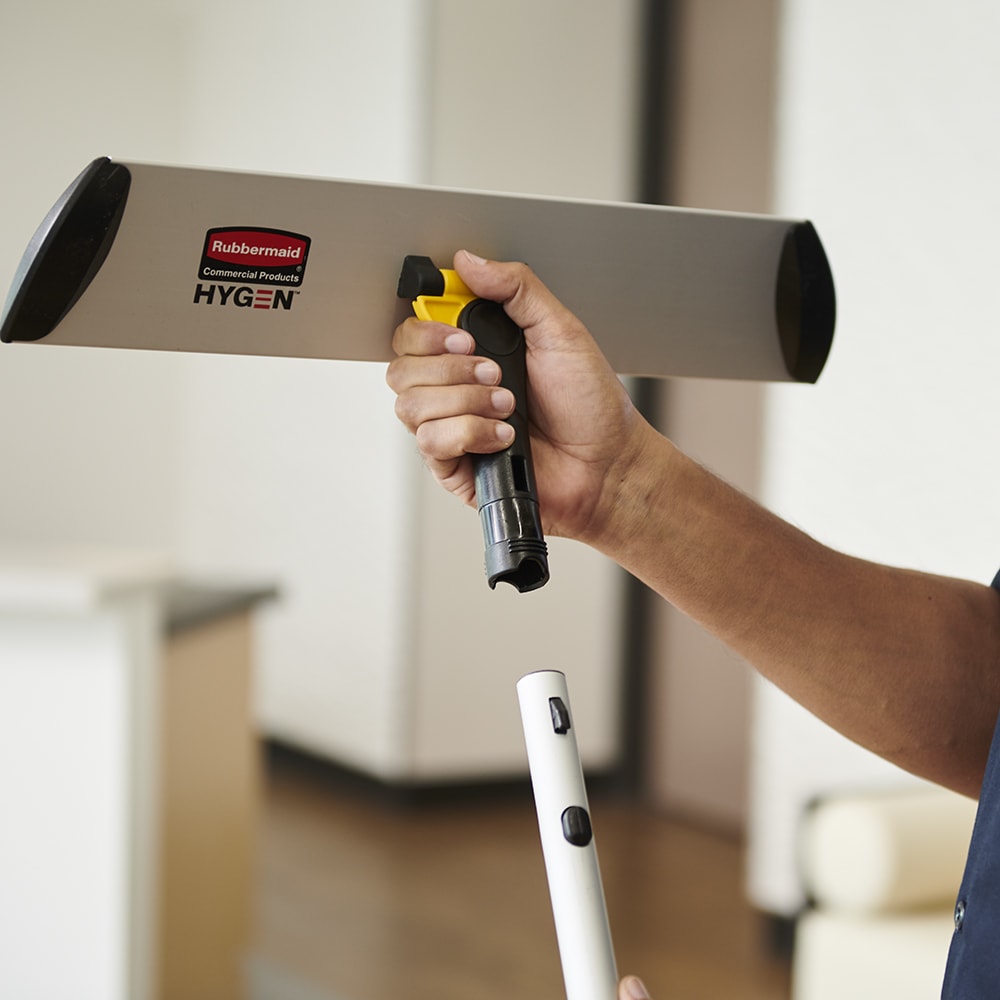 Rubbermaid FGQ75500YL00 Hygen Adjustable Quick-Connect Handle - 48 72 ...