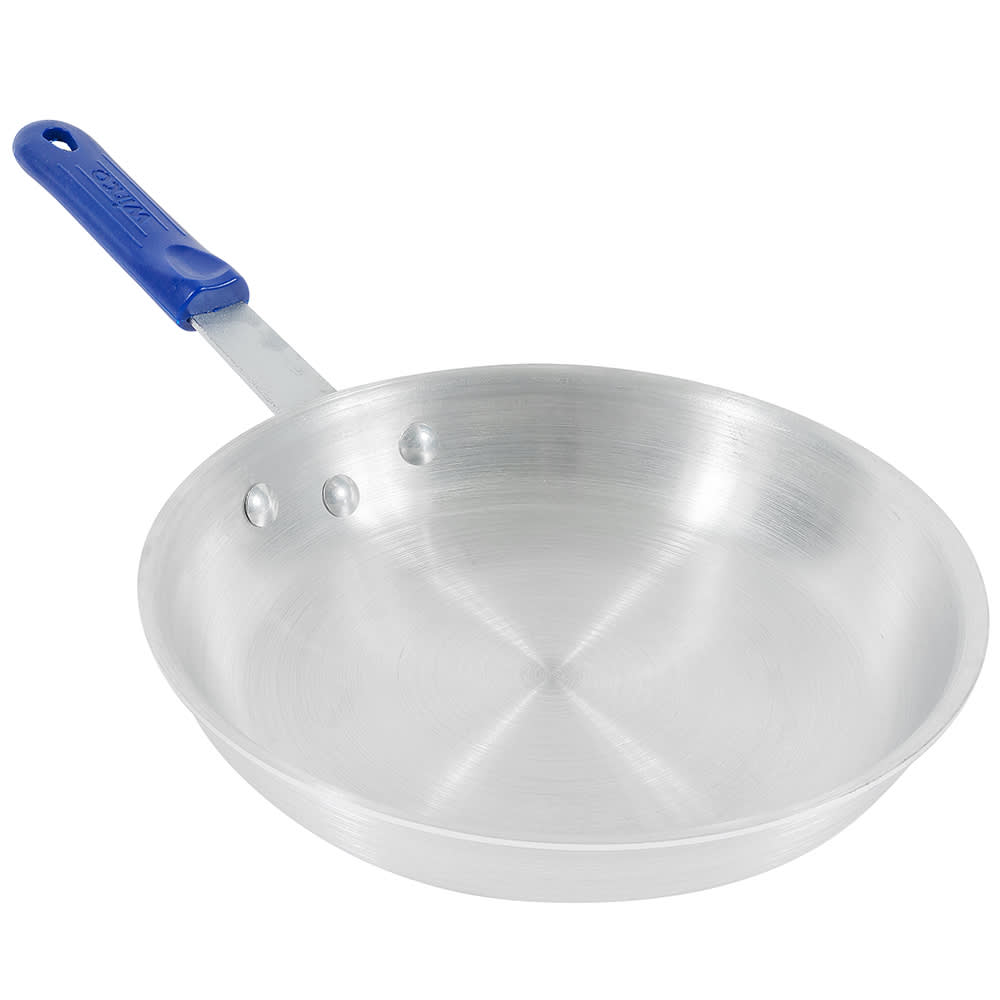 Winco AFP-10A-H 10" Aluminum Frying Pan w/ Solid Silicone Handle