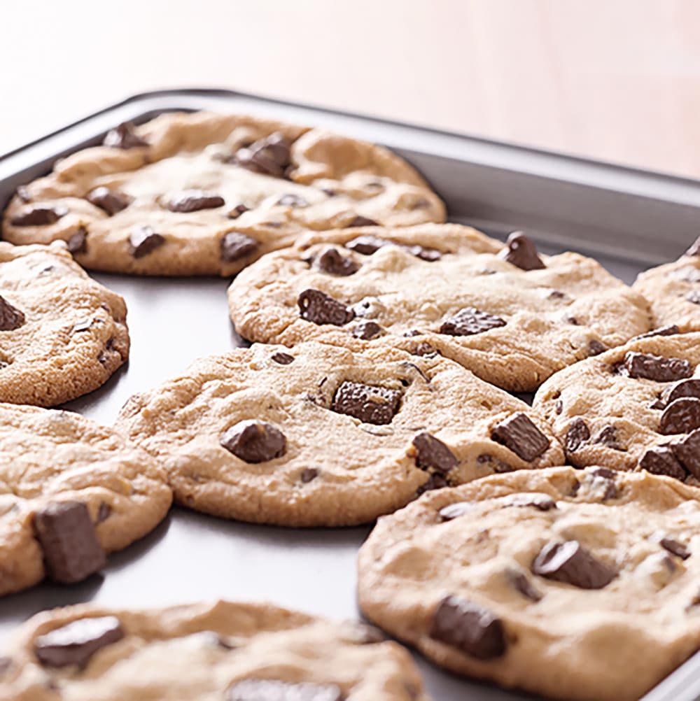 Winco ALXP-1310H 1/4 Quarter Size Bun / Sheet Pan - 13" x 10", Aluminum