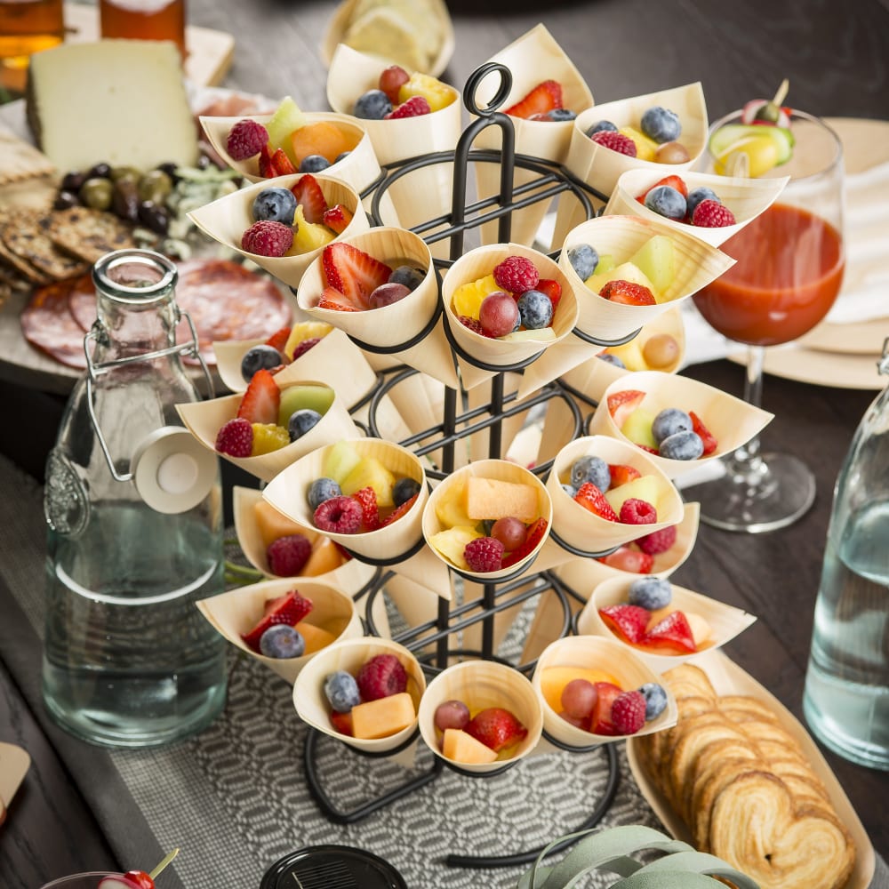 Tablecraft BAMDCN6 Disposable Serving Cone, 2" x 6", Eco-Friendly, Pinewood