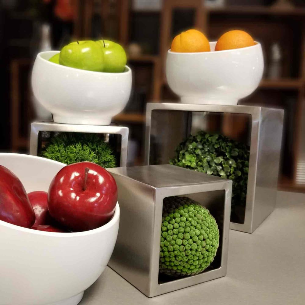 Tablecraft RS3 Square Brushed Stainless Steel Riser Set, 3 Piece, 5 & 7 ...