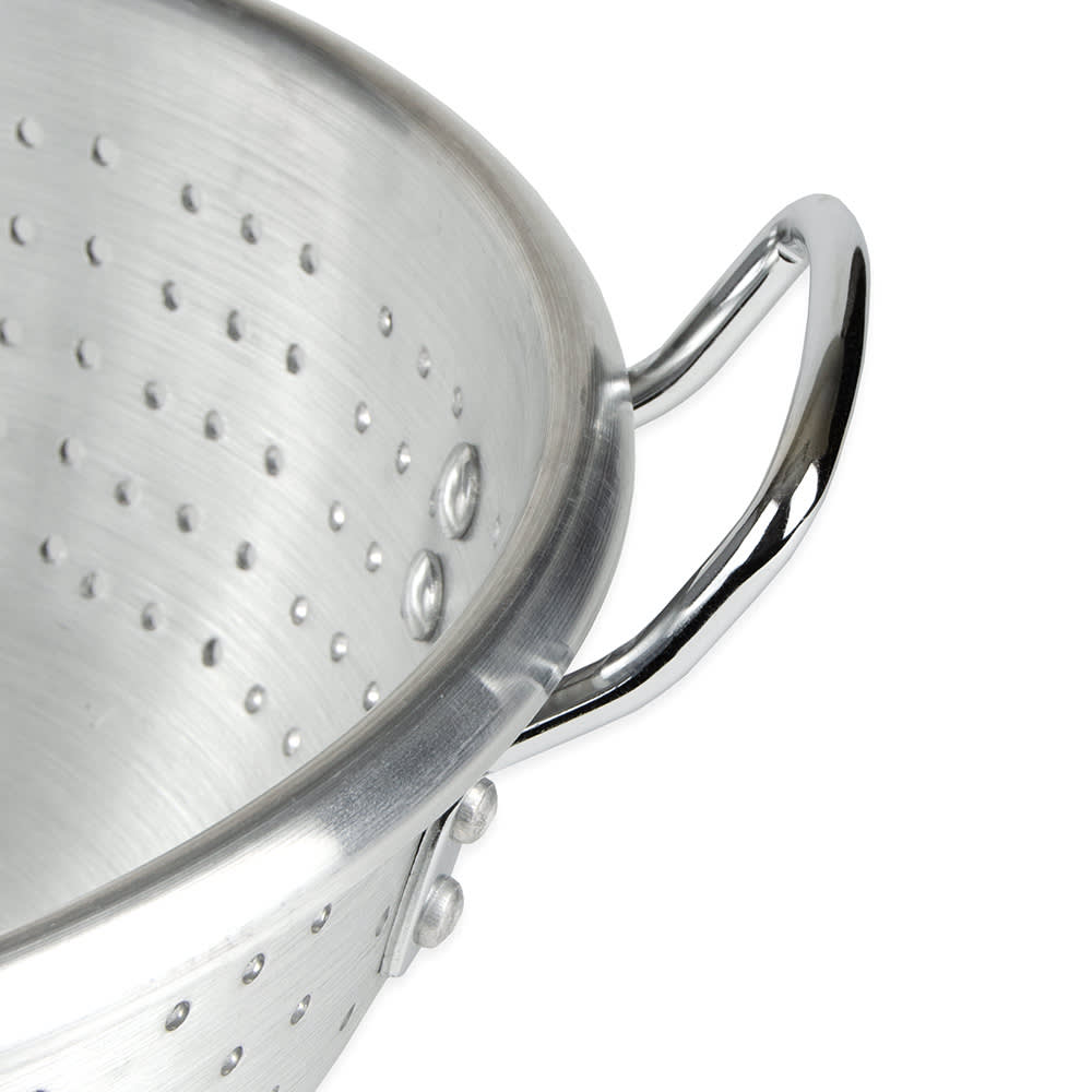 Browne 10 2/5 qt Colander w/ 15" Bowl Diameter, Aluminum (5811611)
