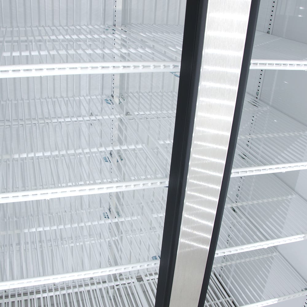 True GDM-35F-HC~TSL01 39 1/2" Two Section Display Freezer w/ Swing ...