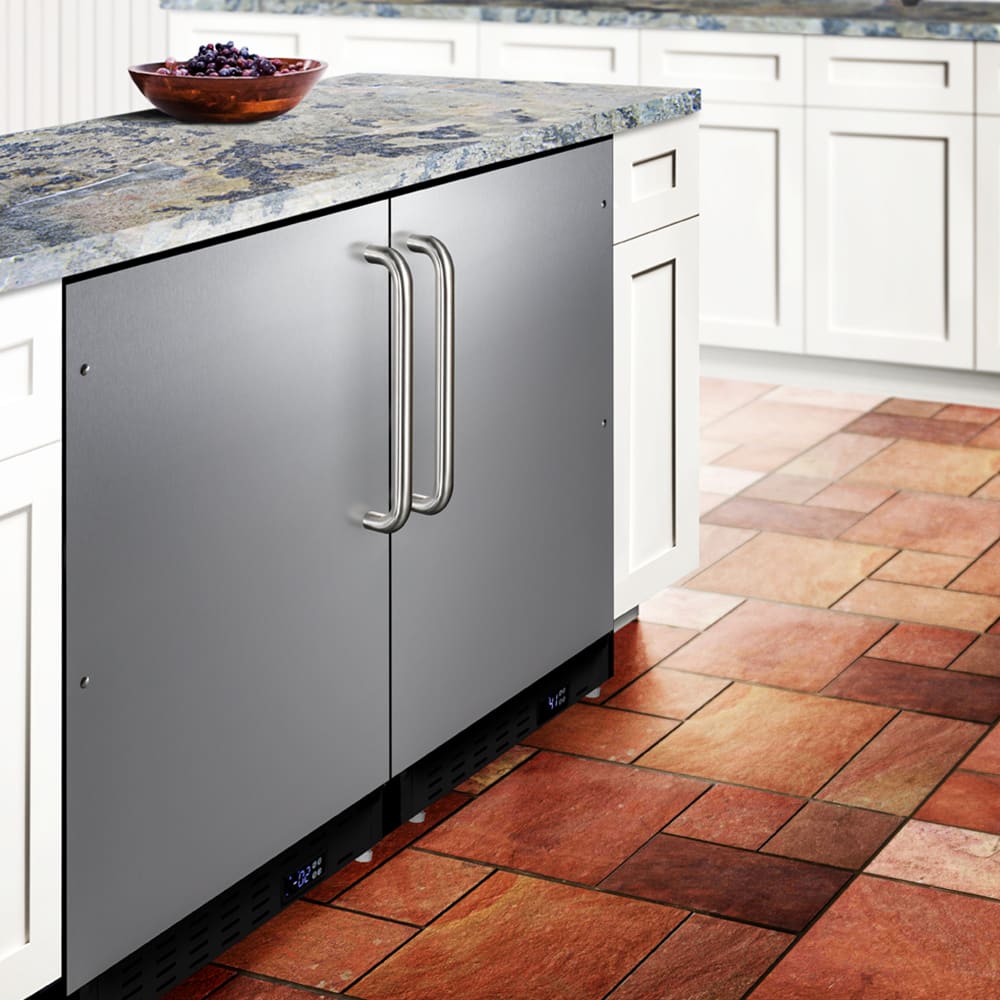 Summit ALFZ37BSSTB 19 7/8" Undercounter Freezer w/ (1) Solid Door ...