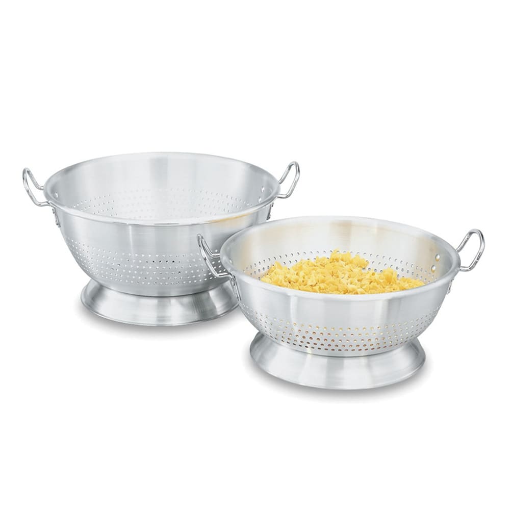 Vollrath 68298 11 qt Colander w/ 15 3/16" Bowl Diameter, Aluminum