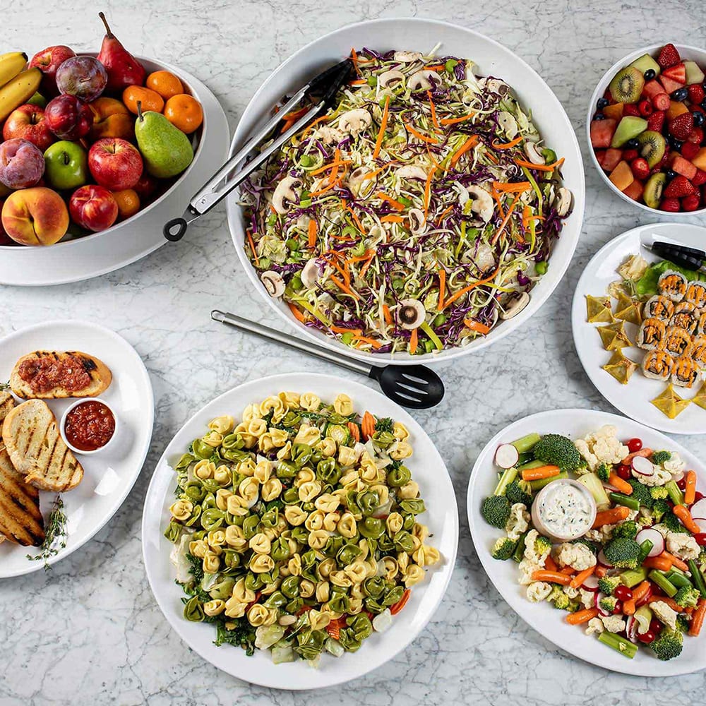 Tablecraft 11533 15 3/4" Round Sierra Collection™ Platter - Melamine, White