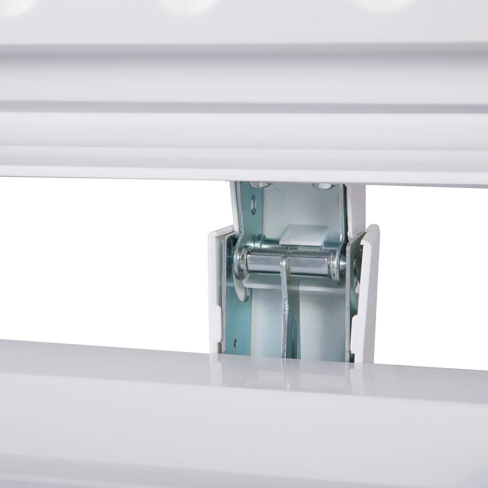 Maxx Cold MXSH7.0SHC 37 4/5" Select Series Mobile Chest Freezer w/ (1 ...