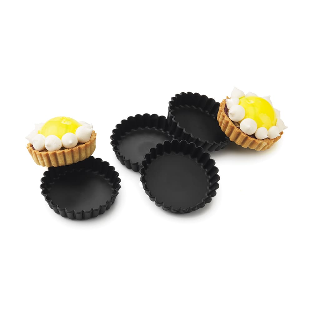 Matfer 345658 4" Round Fluted Exoglass® Tartlet Mold, Plastic